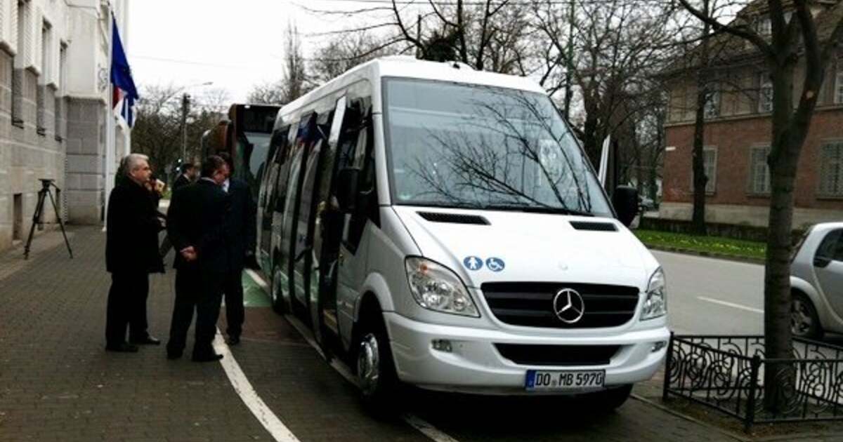Primaria Timisoara cumpara de la Mercedes 20 de autobuze mici si un ...