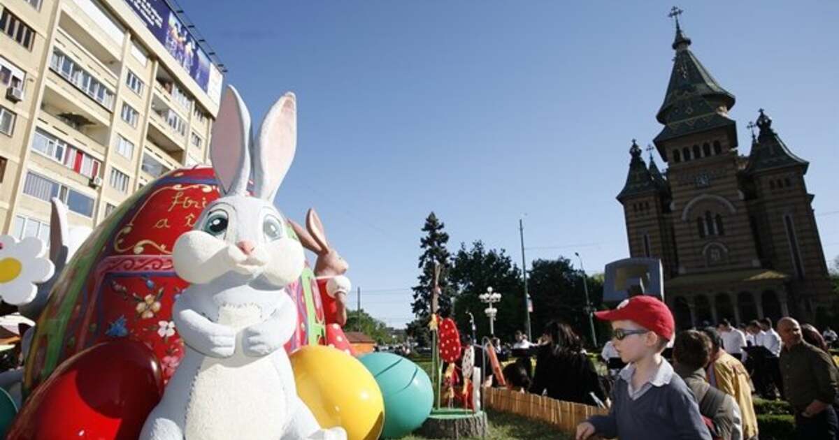 Sarbatori pascale in centrul Timisoarei: s-a deschis Targul de Paste ...