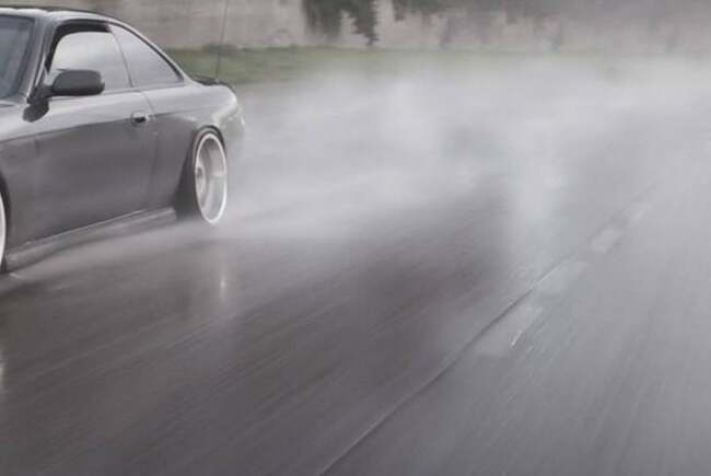 Drifturi cu BMW in centrul Timisoarei. Amenda minima de la Politia ...