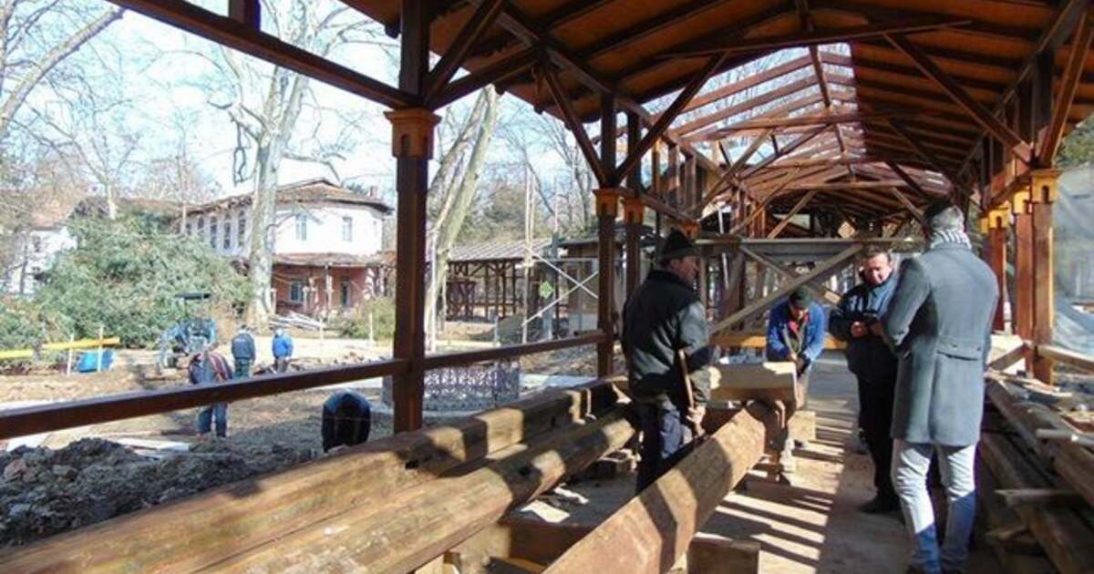 Restaurarea colonadei de la Buzias se apropie de final - Tion