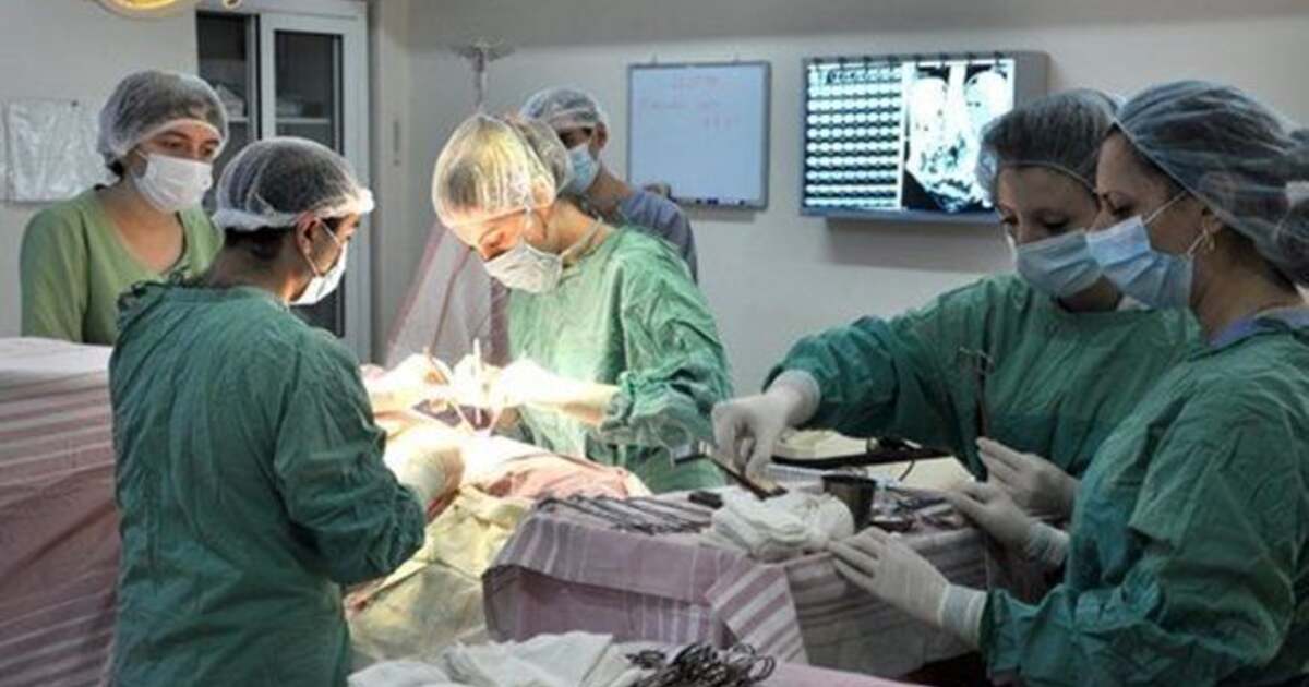 Chirurgii care opereaza pe inima, in dificultate: Doctorii transpira in ...