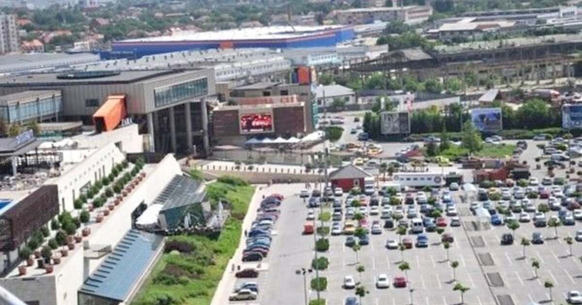 Scurtmetraje proiectate pe terasa mall-ului, la Timisoara - Tion