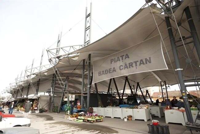 Piata Badea Cartan are sediu nou, timp de trei luni. Incepe santierul ...