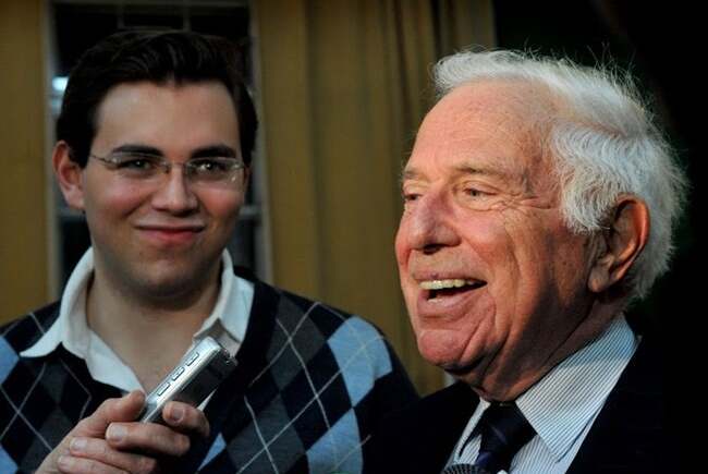 Robu, intristat de retragerea lui Ioan Holender din Asociatia Timisoara ...