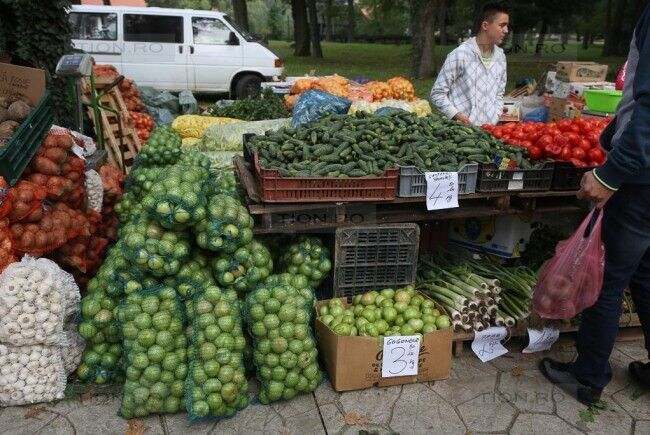 Centrul de legume și fructe de la Tomnatic nu are avizele necesare. CJ ...