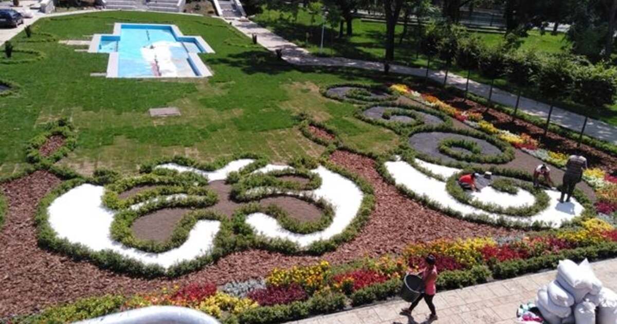 Imagini din Parcul Central, noua grădină vieneză a Timișoarei. Robu ...