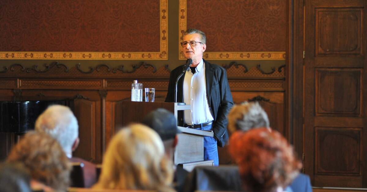 Muzeul de Artă Timișoara ar putea avea un nou director. Victor Neumann ...