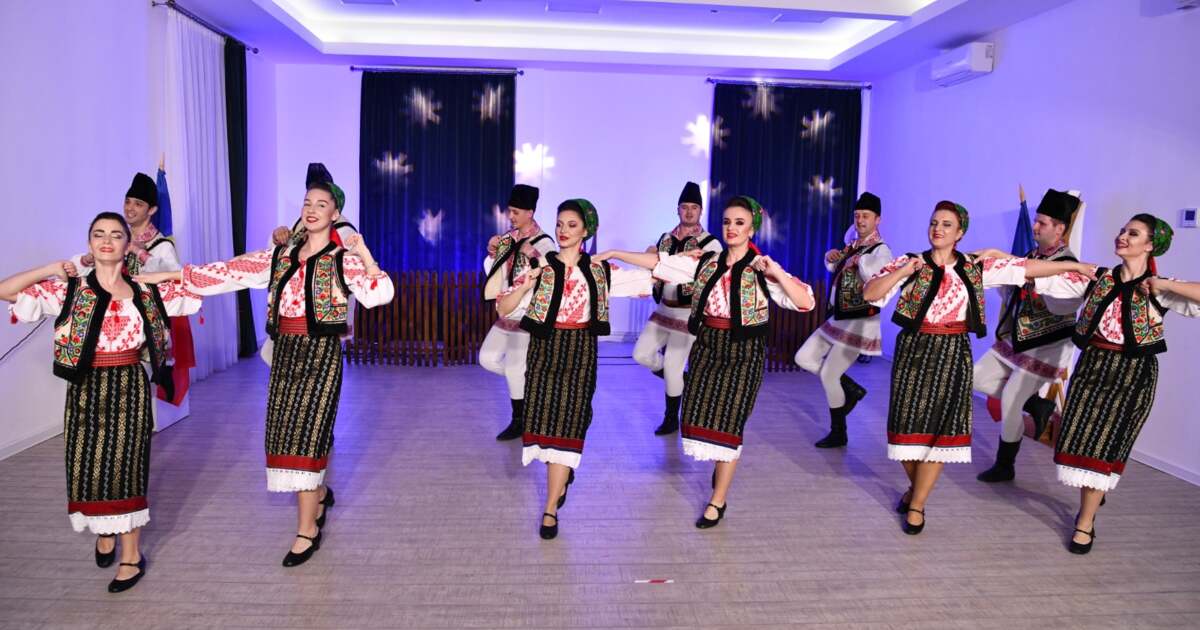 „Din suflet de român”, spectacol online dedicat Unirii Principatelor Române - Tion