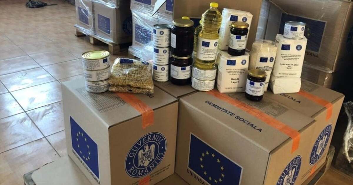 Pachete cu alimente pentru persoanele defavorizate din Timișoara - Tion