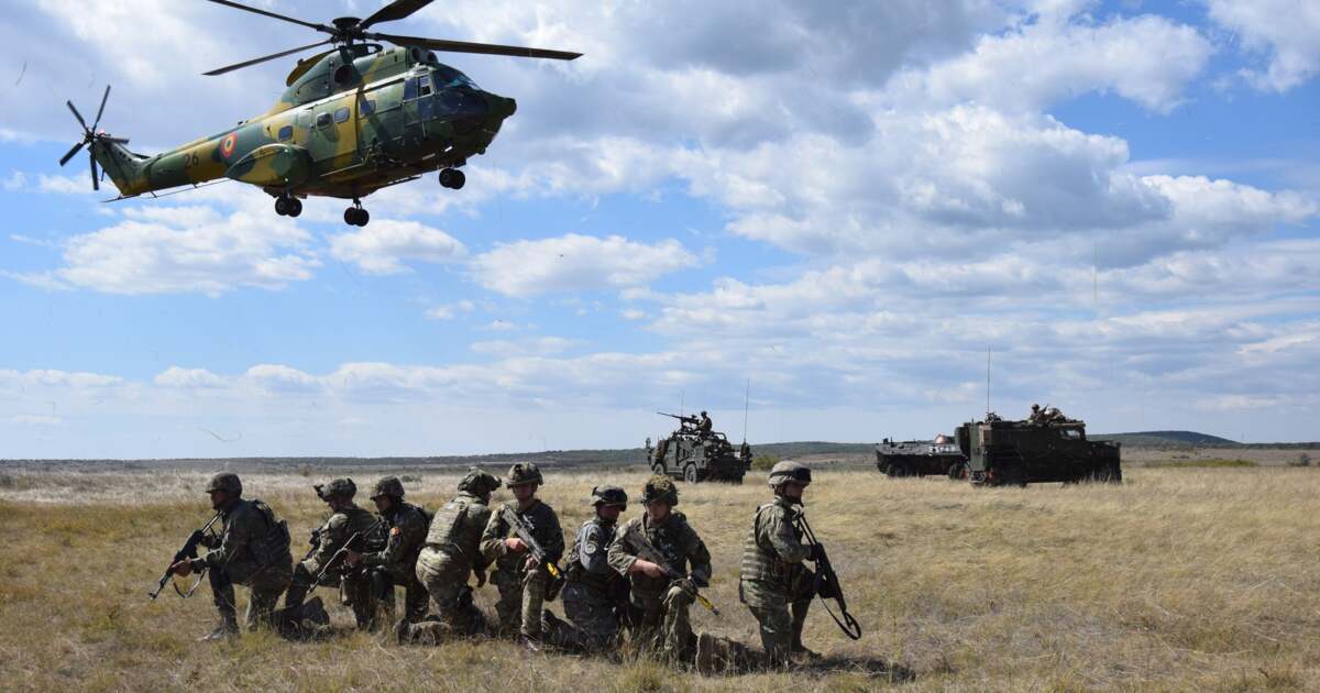 Șapte militari și un civil de la baza Mihail Kogălniceanu, arestați ...