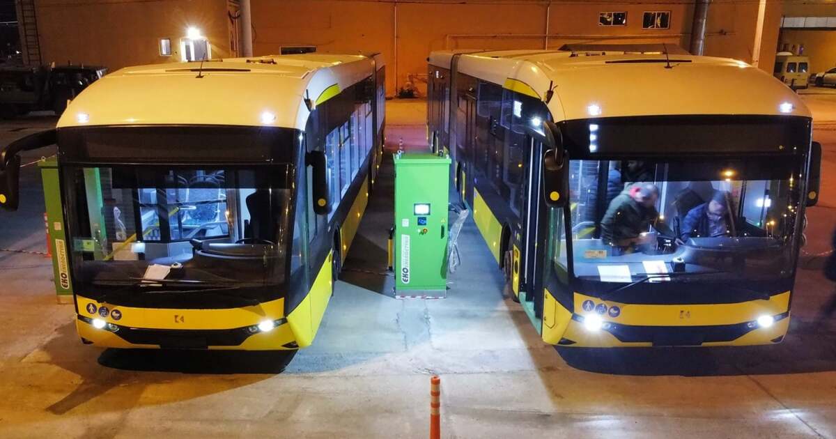 VIDEO. Se montează stațiile de încărcare rapidă pentru autobuzele electrice din Timișoara - Tion