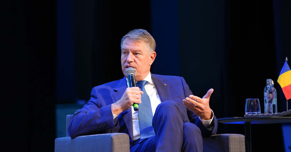 Klaus Iohannis, reacție târzie la decizia de a mai ține România în ...