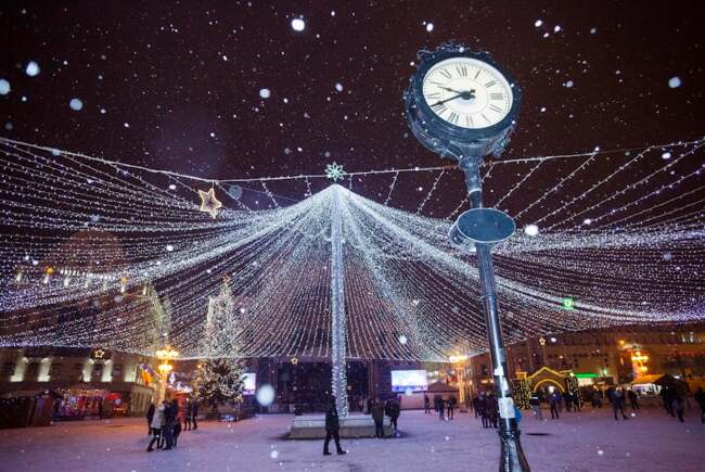 Revelion 2023, la Timișoara: foc de artificii, concerte în centru, instalații de artă și ...