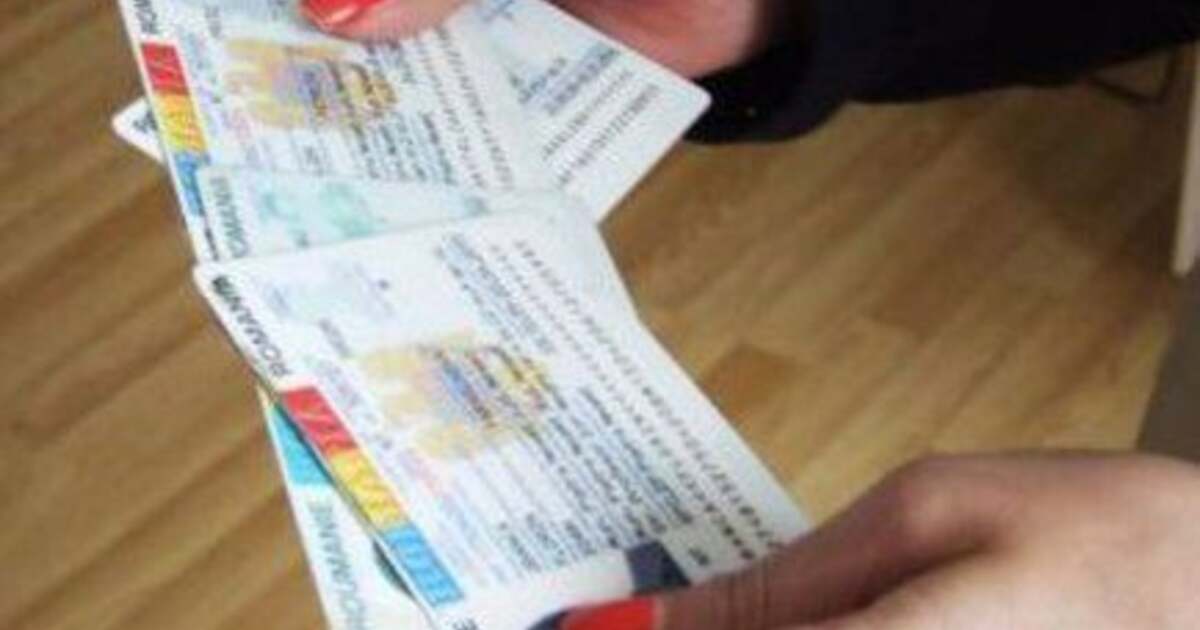Cărți de identitate pentru timișoreni, obținute cu programare online - Tion