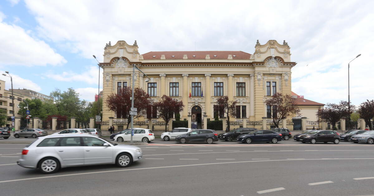 „Zilele Porților Deschise” la sucursala din Timișoara a Băncii ...