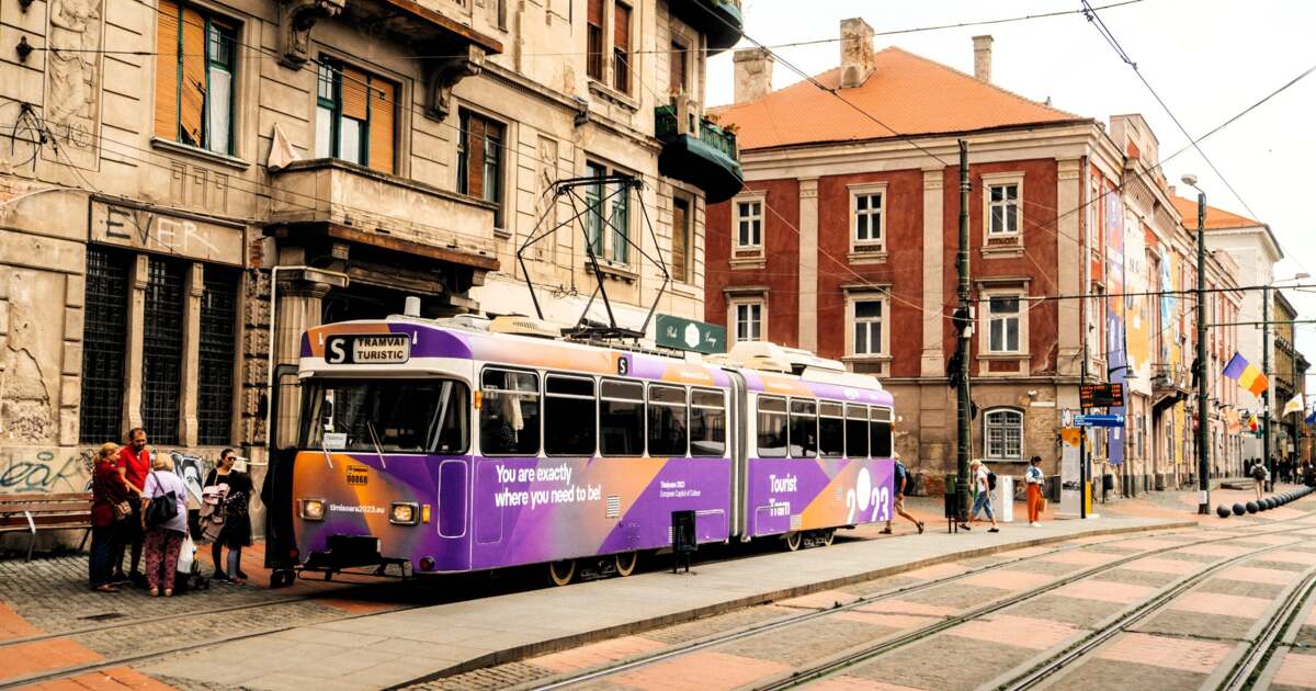 „Timișoara de ieri și de azi”, văzută printr-o călătorie cu tramvaiul ...