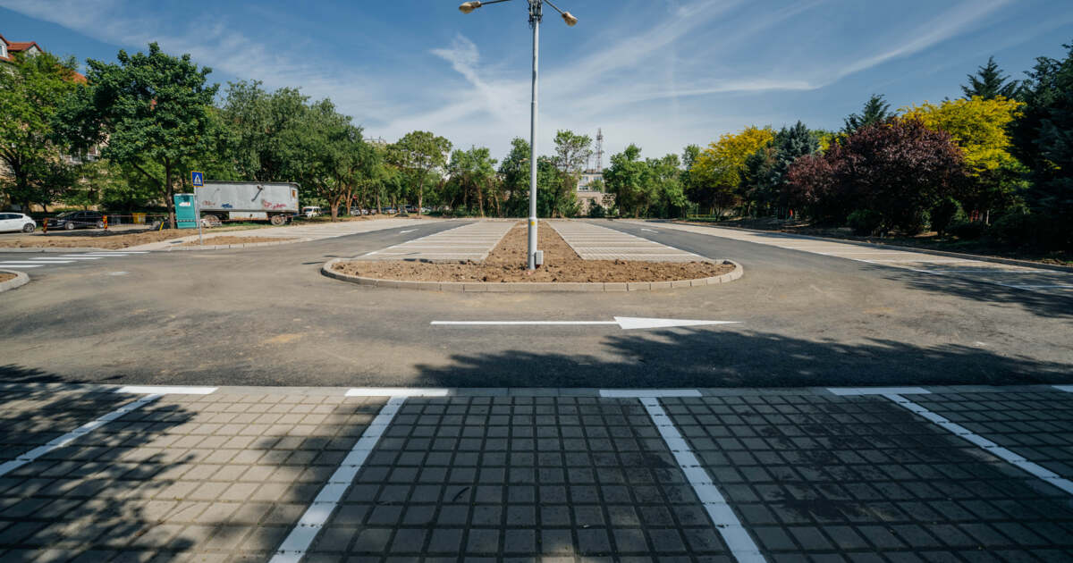 Parcarea din Girocului este gata. Are aproape 90 de locuri - Tion