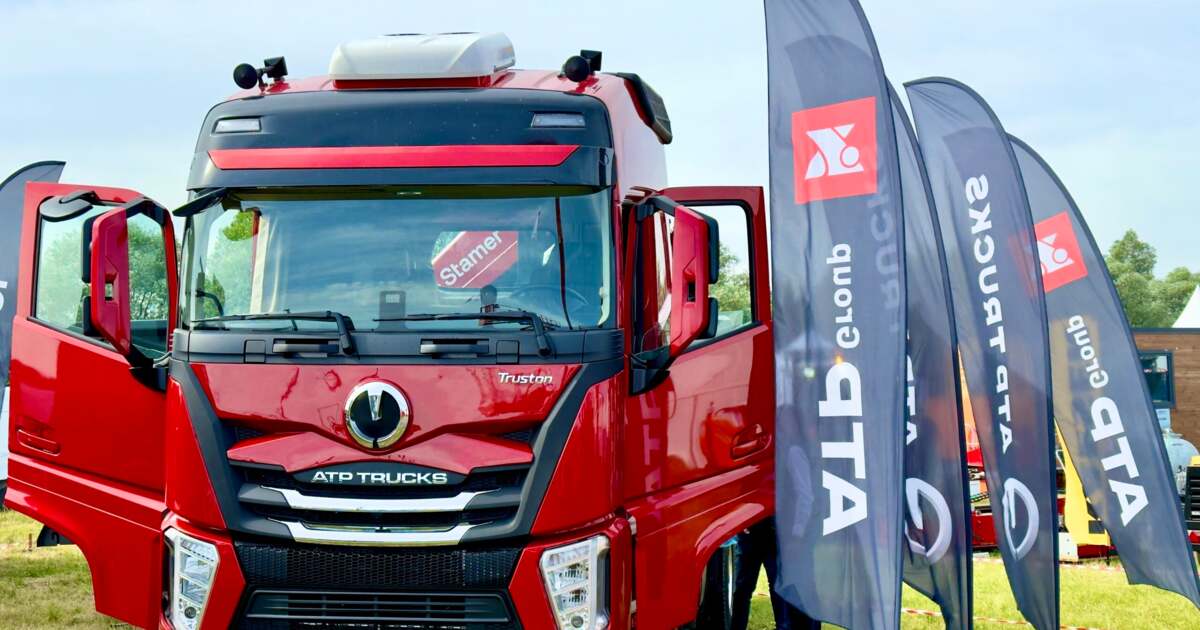 FOTO. ATP TRUCKS AUTOMOBILE anunță lansarea noilor autotractoare ...