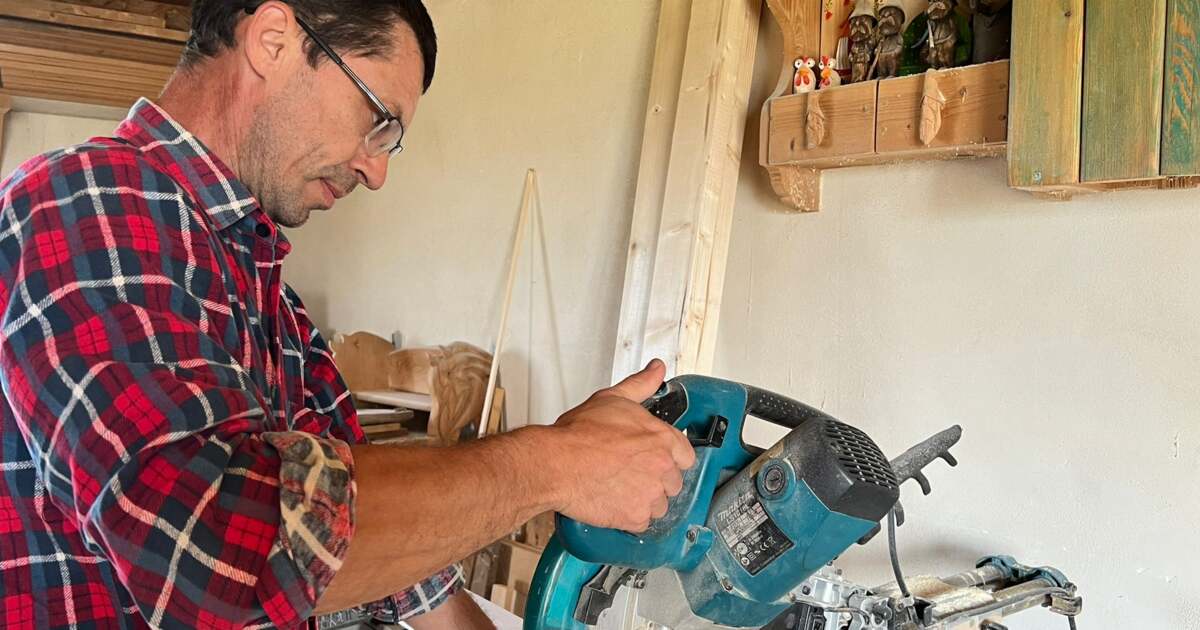 Bogdan Țipu, meșter în lemn: „Îmi place să fac un fel de «lemno-terapie ...