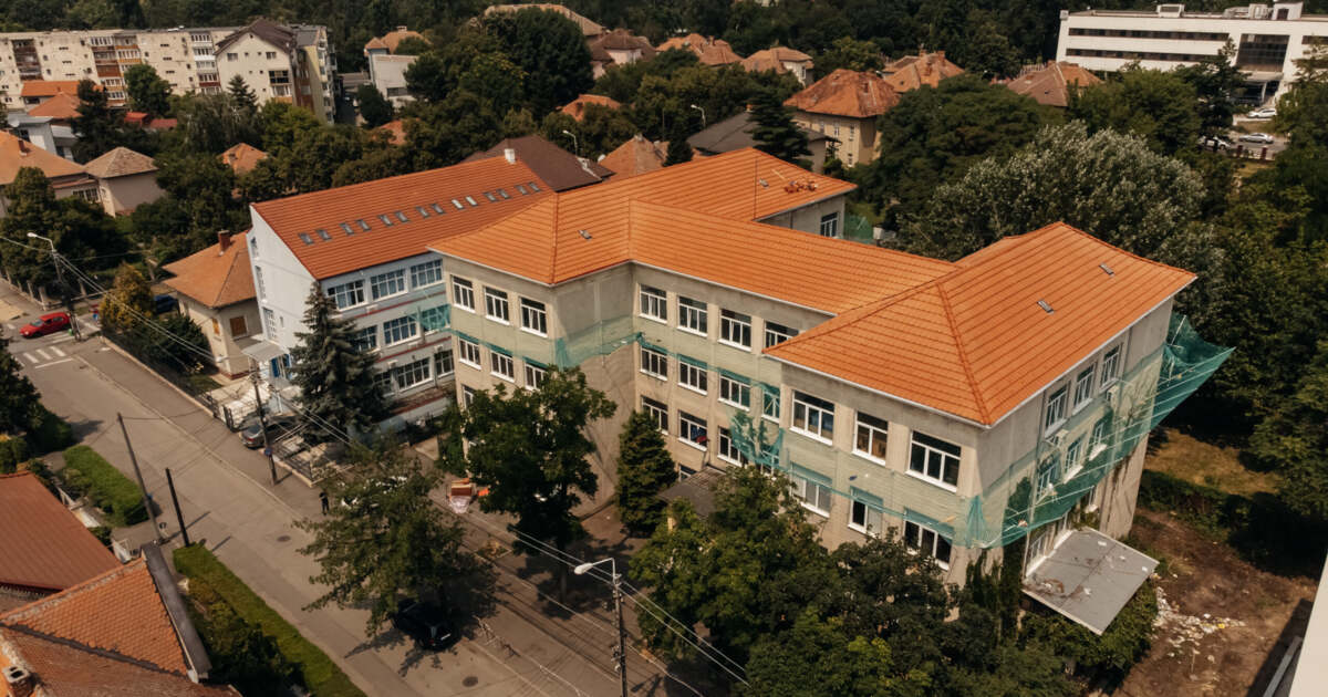 Gimnaziala de la Calderon intră în reabilitare. A fost semnat ...