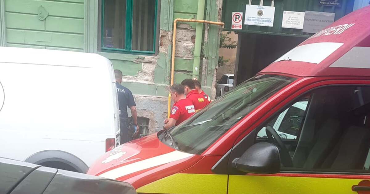 Alertă în centrul Timișoarei. Un bărbat a sunat la 112 și a amenințat ...