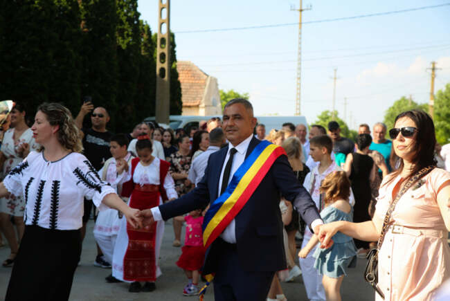 Ioan Breje, primar Checea: „Un parc fotovoltaic va acoperi aproape 100% ...
