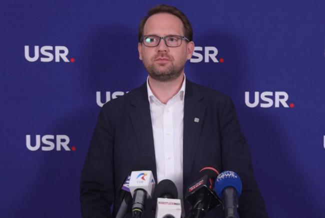 VIDEO. Fritz atacă PSD: „Se vede leu în oglindă” și acuză declanșarea ...
